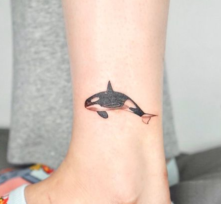 41 Killer Whale Tattoo Designs to Unleash Oceanic Majesty - Psycho Tats