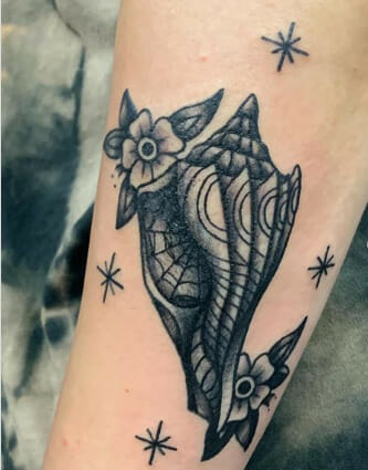 51 Latest Design Seashell Tattoo with Meaning - Psycho Tats
