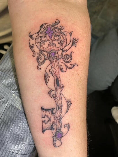 41 Skeleton Key Tattoo Designs Unlocking Passion with Ink - Psycho Tats