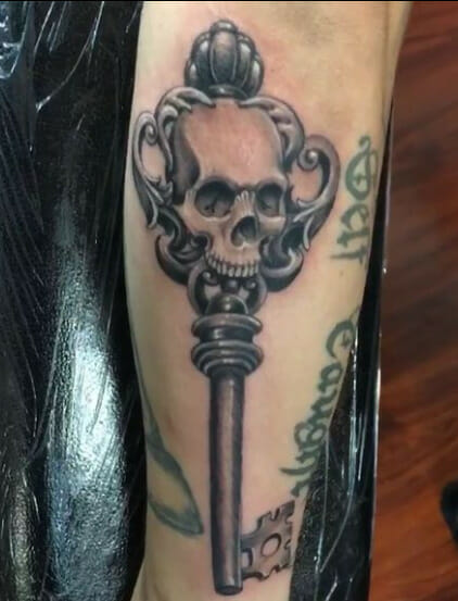 41 Skeleton Key Tattoo Designs Unlocking Passion with Ink - Psycho Tats