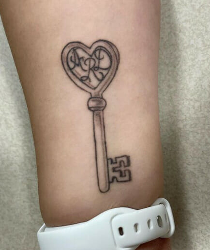 41 Skeleton Key Tattoo Designs Unlocking Passion with Ink - Psycho Tats