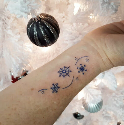 41 Snowflake Tattoos: Embrace Your Unique Winter Charm - Psycho Tats