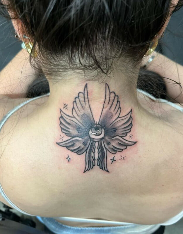 25 Wing Neck Tattoo Ideas That Will Soar Above the Rest - Psycho Tats