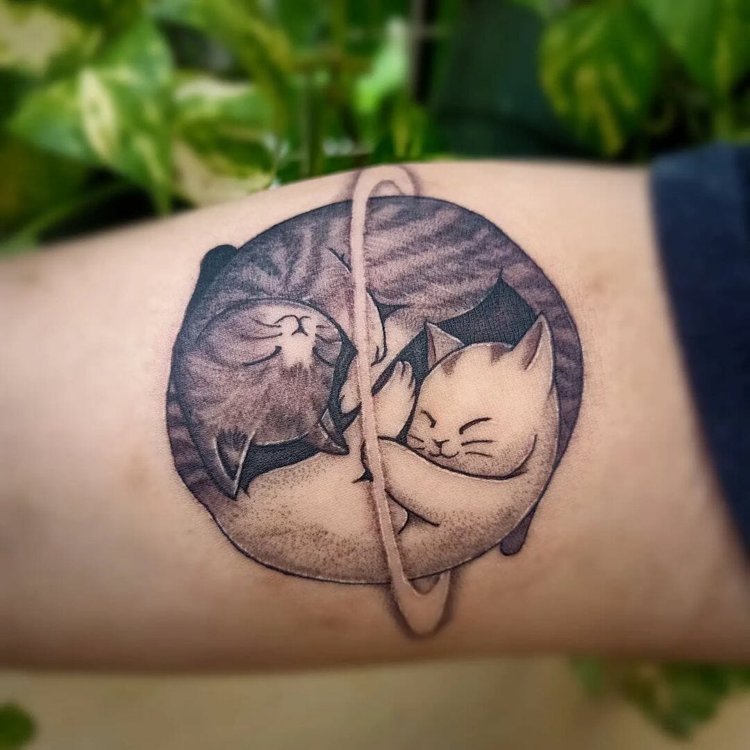 55 Yin Yang Tattoo Inspirations- Balancing Light And Dark - Psycho Tats