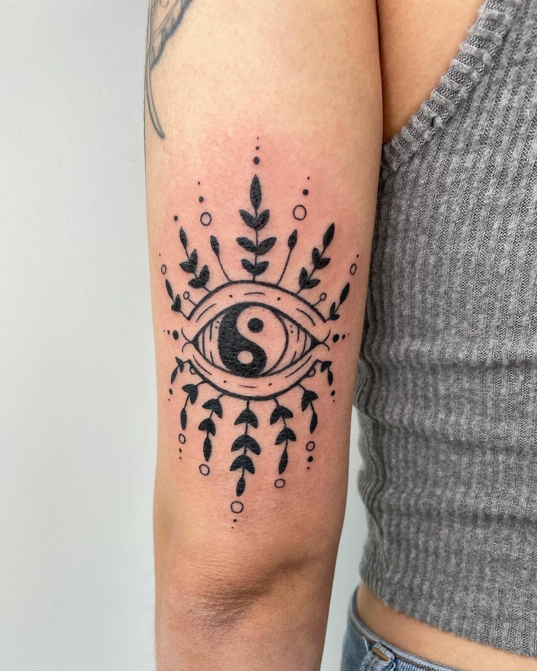 55 Yin Yang Tattoo Inspirations- Balancing Light And Dark - Psycho Tats
