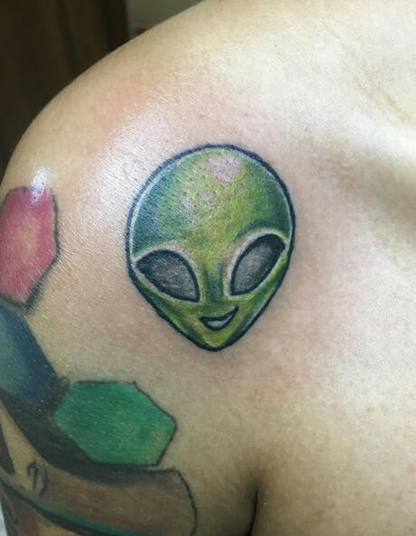 15 Alien Head Tattoo Designs That Are Out of This World - Psycho Tats
