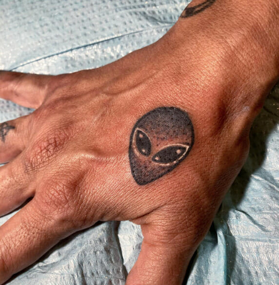 15 Alien Head Tattoo Designs That Are Out of This World - Psycho Tats