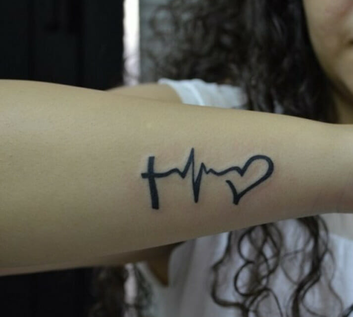 41 Heartbeat Tattoos that Captures the Pulse of Personal Triumphs ...