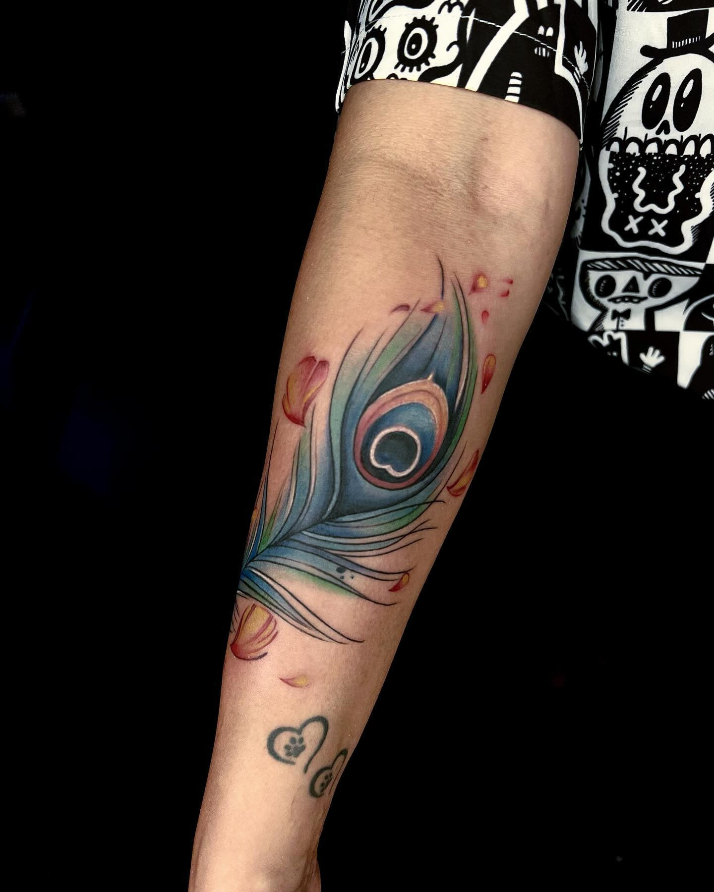 114 Mor Pankh Tattoo Ideas- Embracing Lord Krishna’s Beauty - Psycho Tats