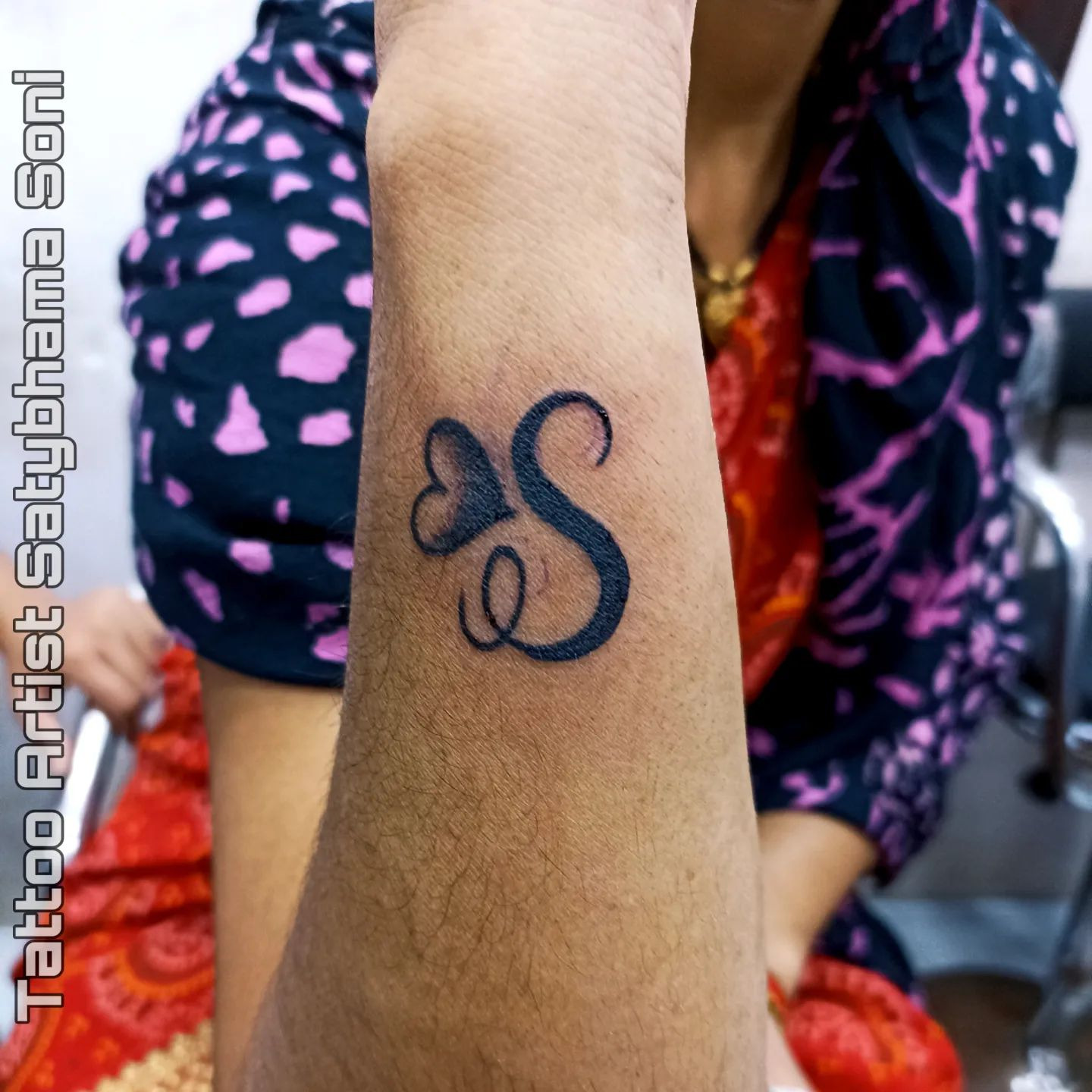 56 S Tattoos for Timeless Style – Symbolic Synergy - Psycho Tats